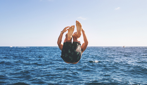 Inoxtag traverse l'atlantique : quand YouTube part en mer avec Guirec ...